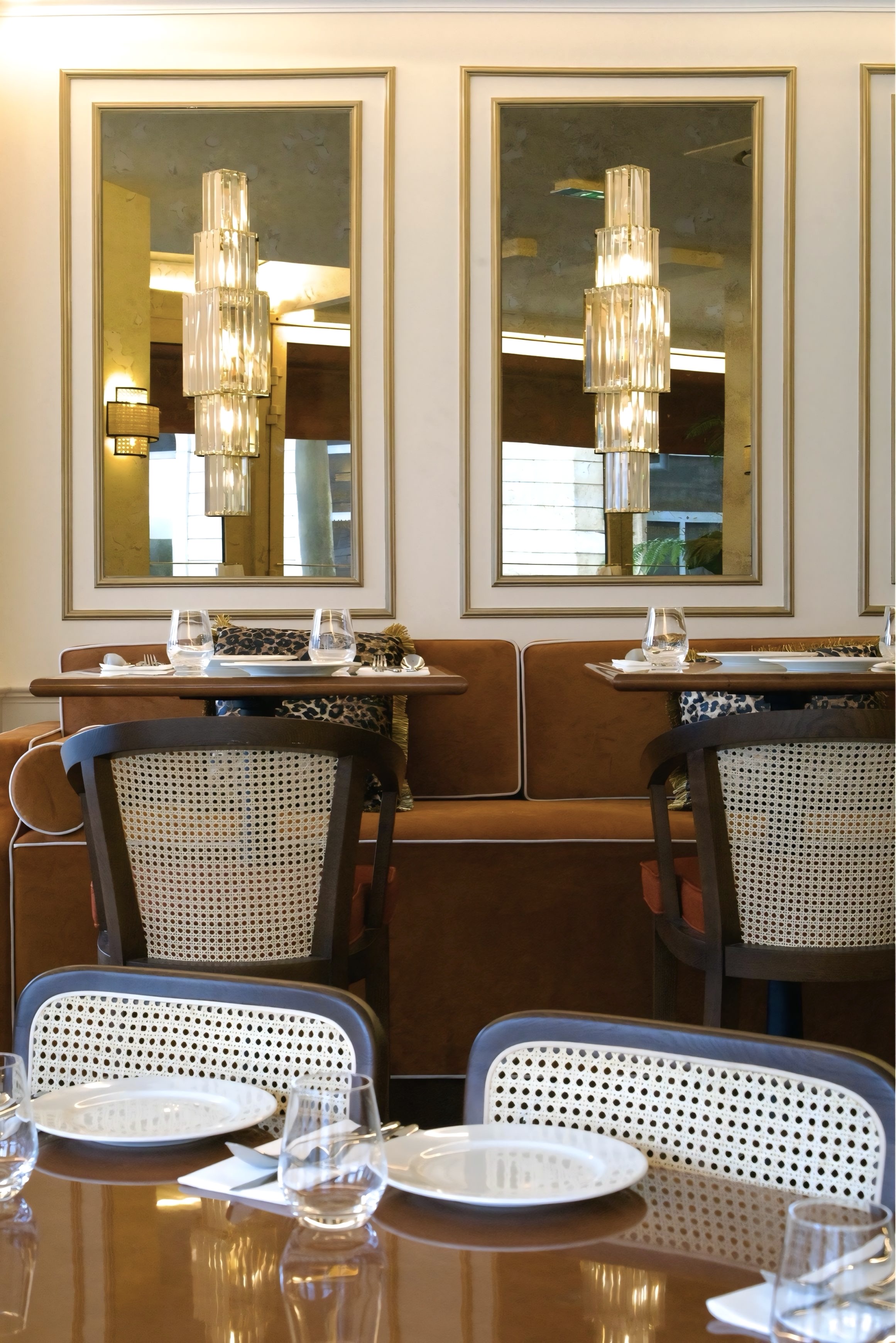 ANDAAZ Desi Brasserie — Best Indian & Pakistani Restaurant in Paris 17