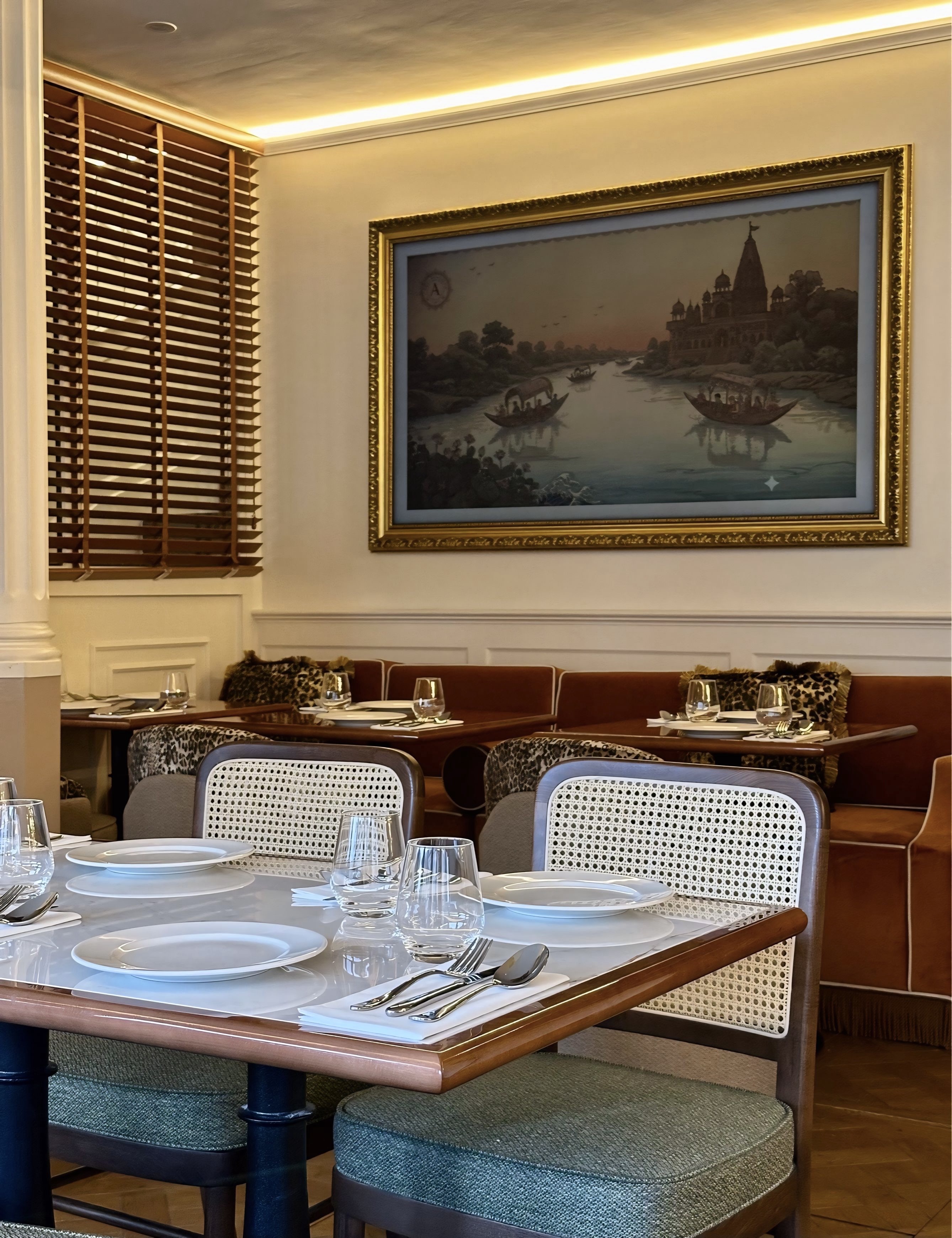 ANDAAZ Desi Brasserie — Best Indian & Pakistani Restaurant in Paris 17